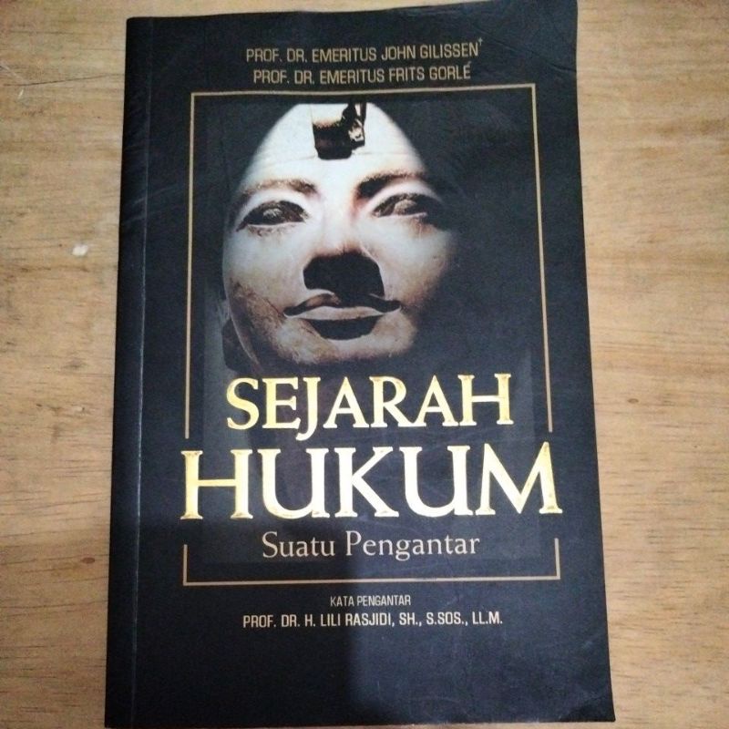 Jual sejarah hukum suatu pengantar prof Dr emeritus John gilissen ...