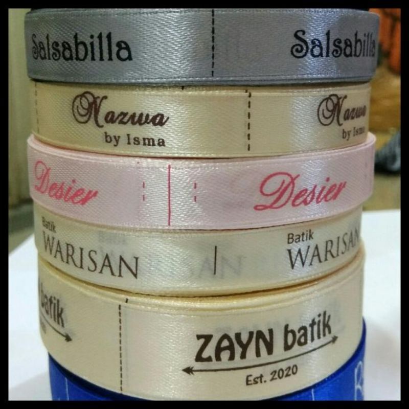 Jual Label Pita Satin Custom Free Cut Free Design | Shopee Indonesia