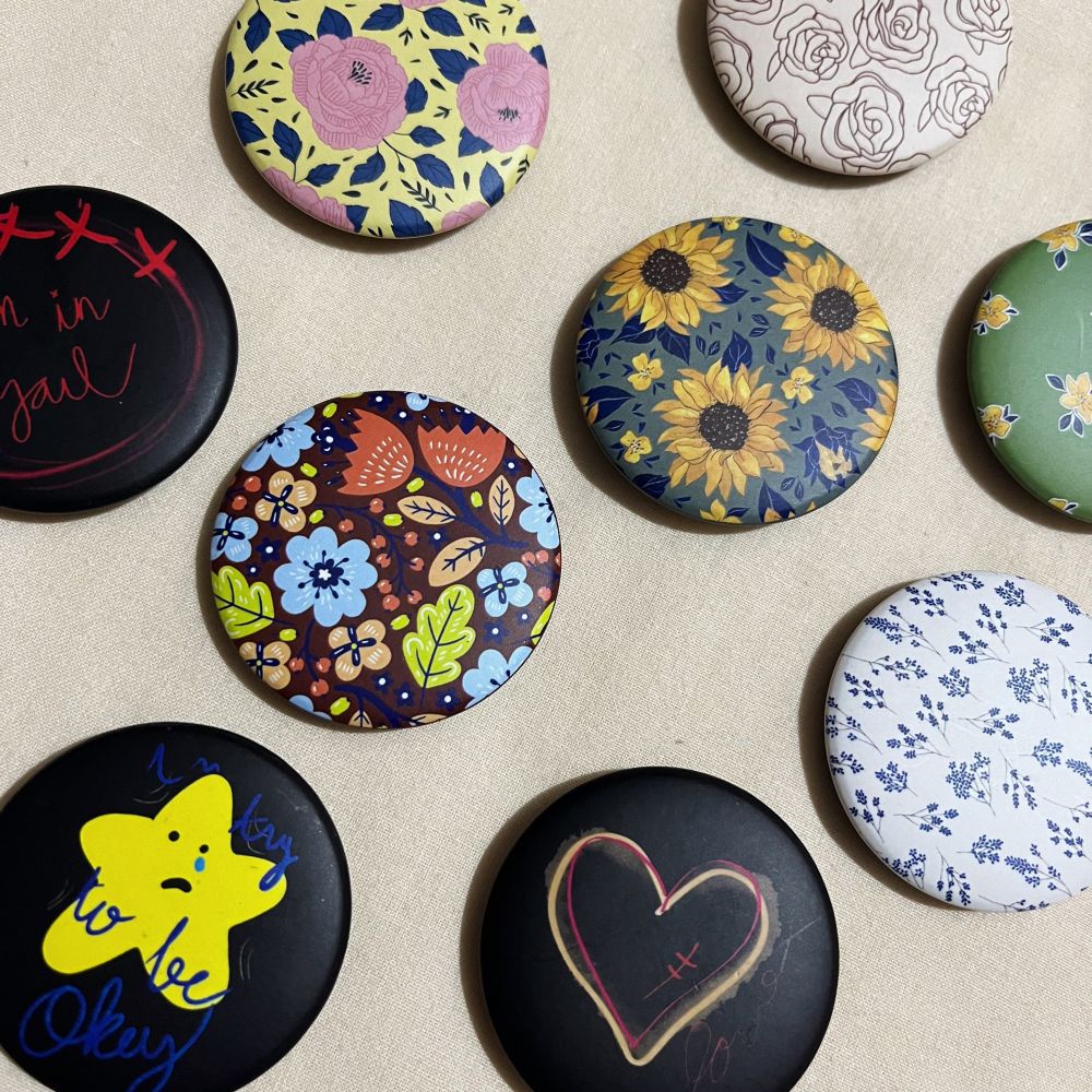 Jual KELINDAN BY ME Button Pin / Bros | Shopee Indonesia