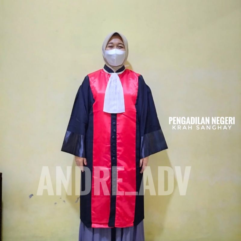 Jual toga hakim pengadilan negeri berkualitas ready stock | Shopee ...
