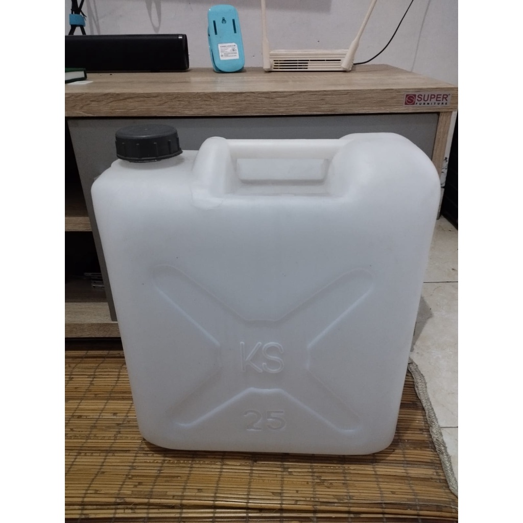 Jual Jerigen Jirigen Plastik 25 Liter Jogja (Gojek) | Shopee Indonesia