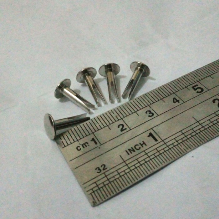 Jual paku belah 3x13mm untuk tali helm isi 500 pcs | Shopee Indonesia