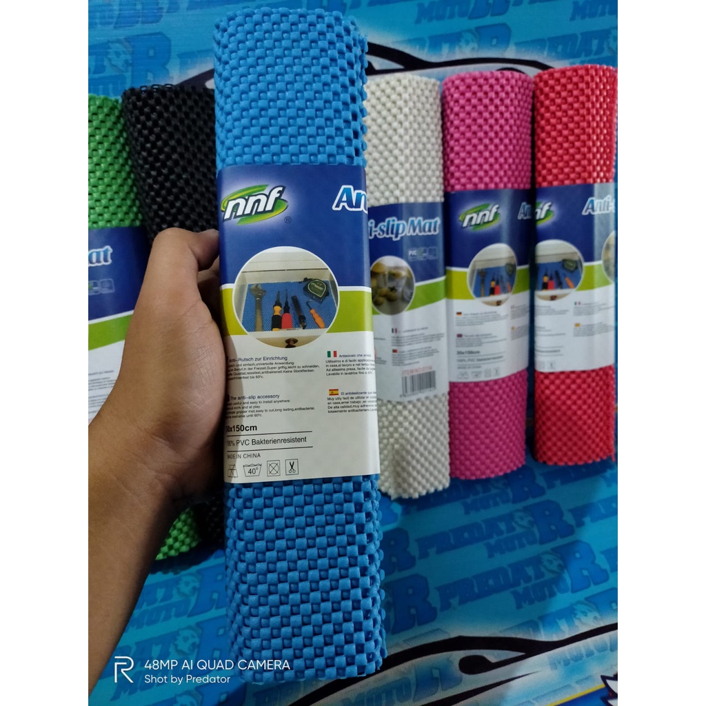 Jual ANTI SLIP 1.5M ROLL 15 VARIAN ANTI LICIN TATAKAN ALAS DASHBOARD ...