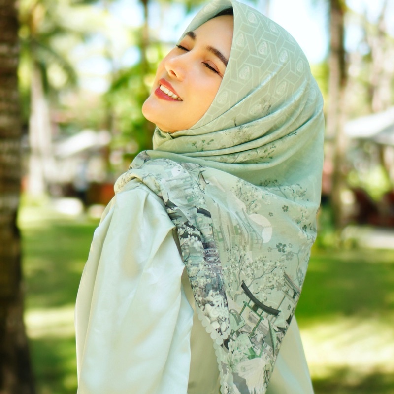 Jual AM Madinah - Sakura scarves series ultrafine gift hardbox ...