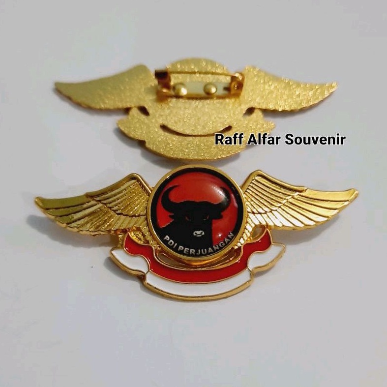Jual Pin partai Pdi perjuangan - Pin Pdi p model wing | Shopee Indonesia