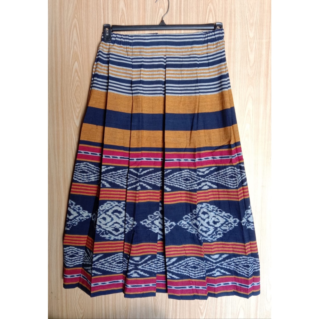 Jual Rok Tenun Panjang Original Jepara/ Rok Tenun Motif NTT/Rok Tenun ...