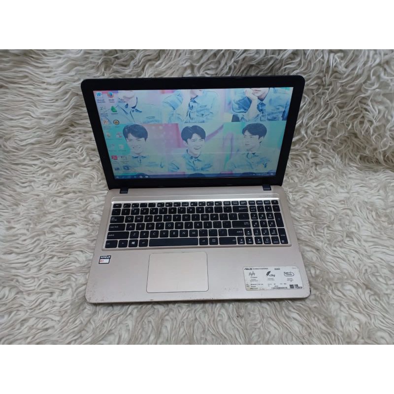Jual Laptop Asus X540Y (W131) | Shopee Indonesia