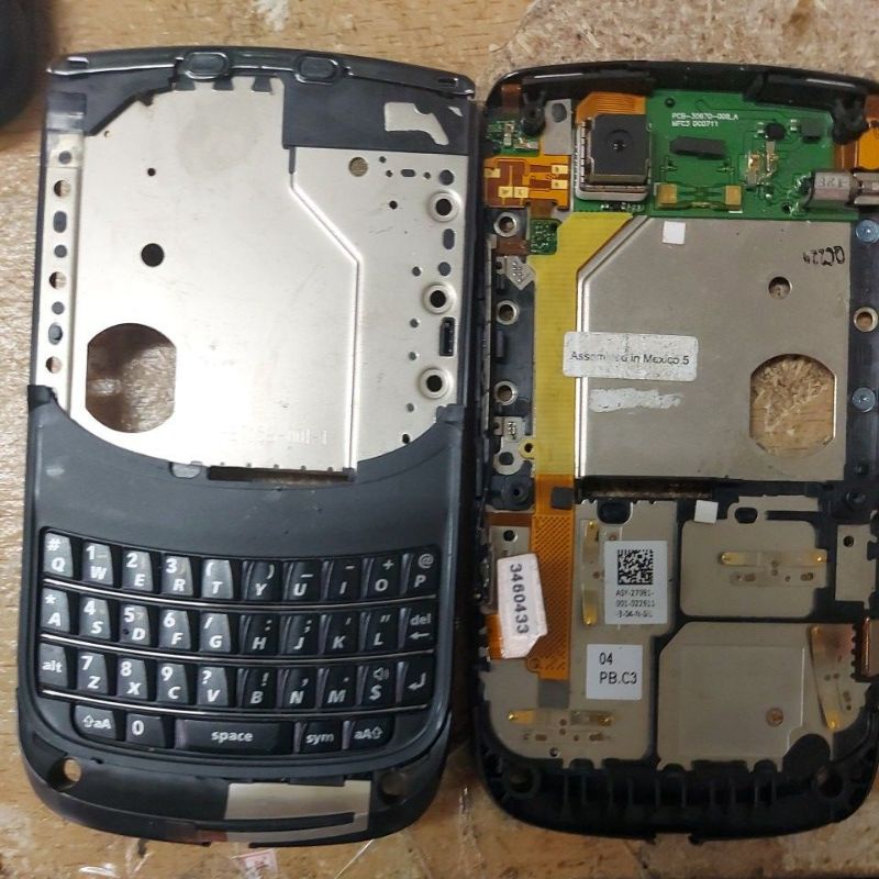 Jual BB Blackberry 9800 Ui + Keyboard 9800 Original- Hitam (non garansi ...