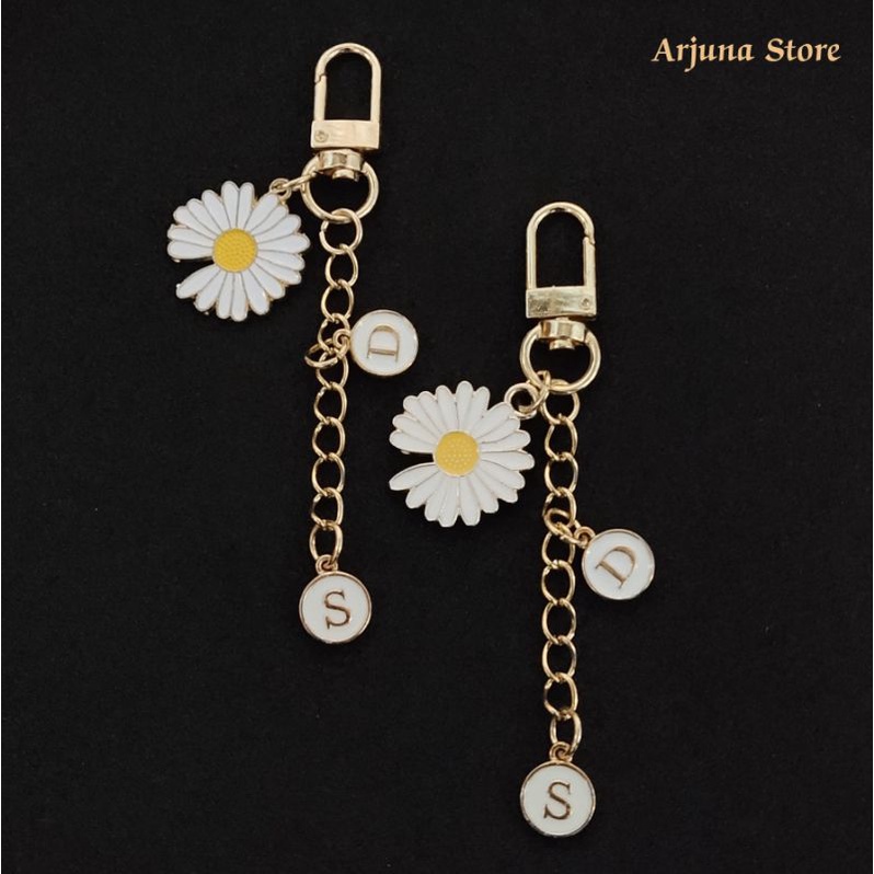 Jual Gantungan Kunci Bunga Daisy G-Dragon Penghias Tas,Case Airpods dan ...