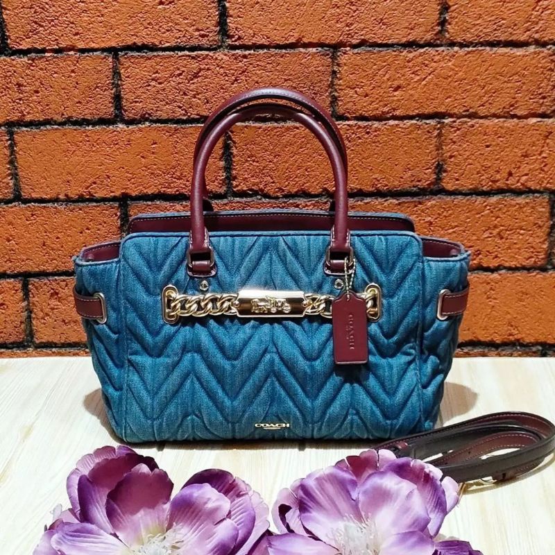 Jual Coach Swagger Blake Gold Big Chain | Shopee Indonesia