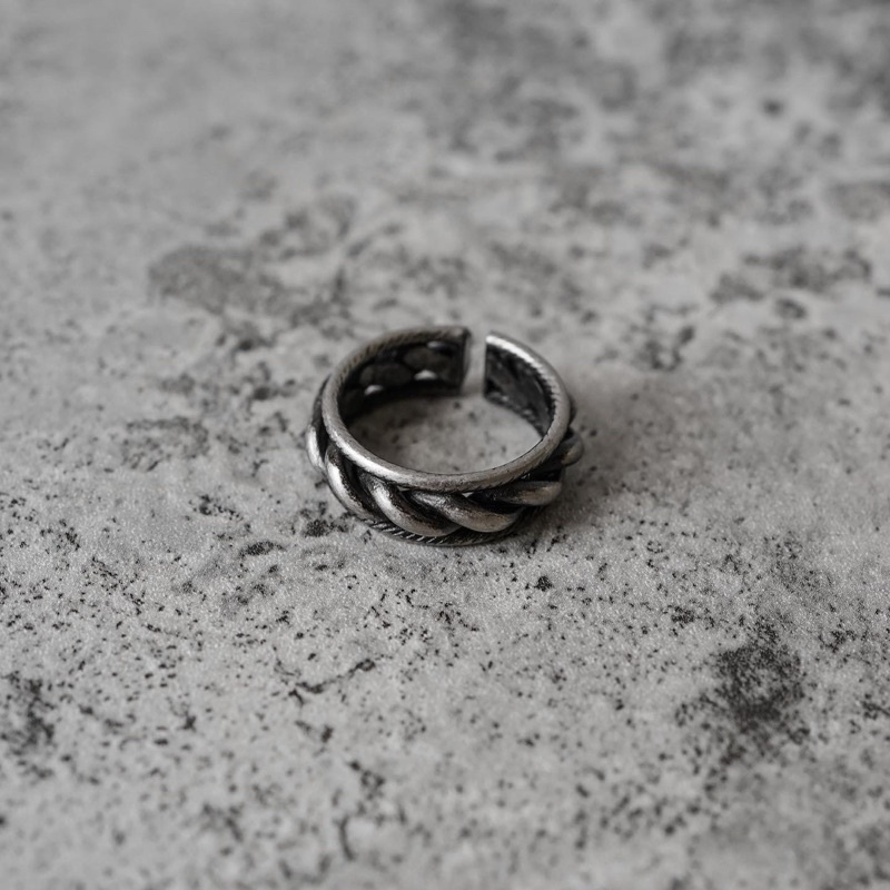 Jual FAITH FADE - Twist Ring | Shopee Indonesia