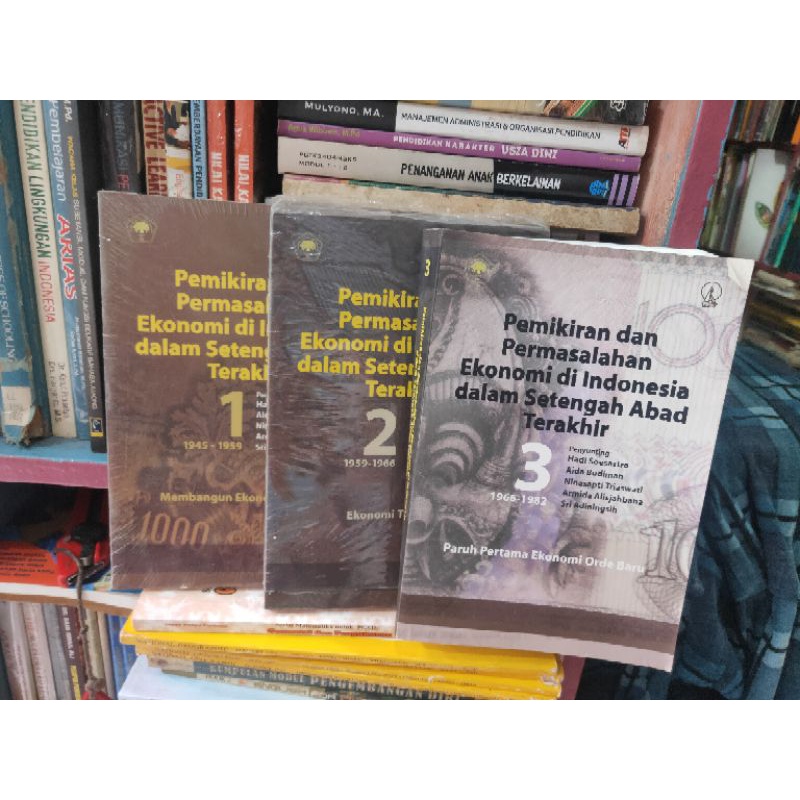 Jual Pemikiran dan Permasalahan Ekonomi di Indonesia dalam Setengah Abad Terakhir Jilid 1,2,3 ...