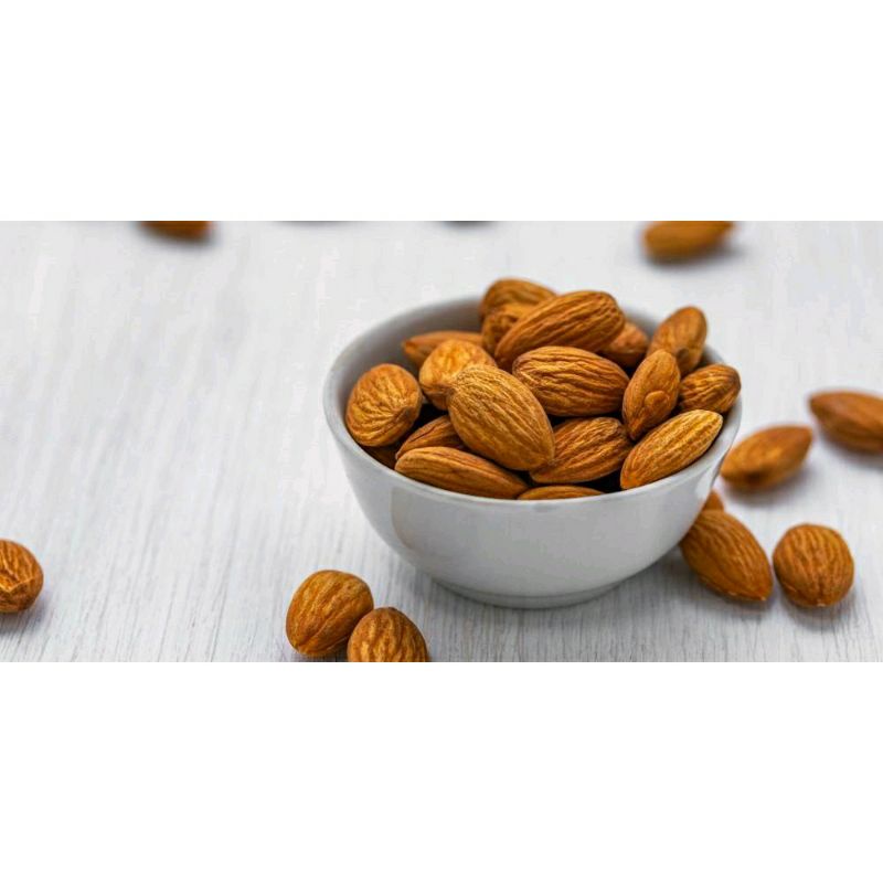 Jual Kacang Almond dengan Kulit 500 gram | Shopee Indonesia