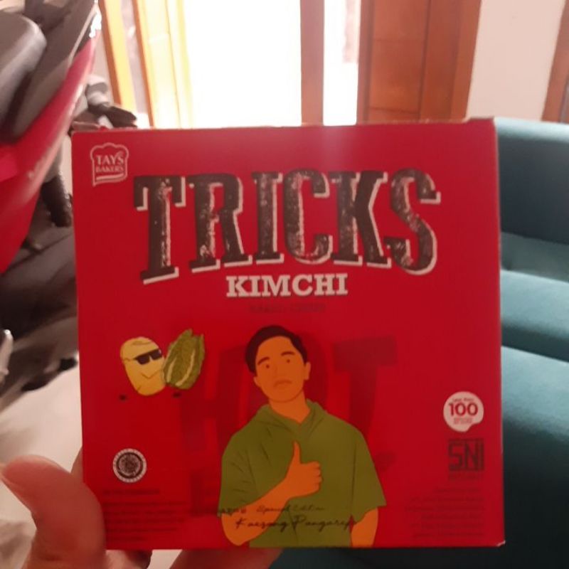 Jual TRICKS BISCUIT KENTANG BAKED CRISPS CHIPS 10 PC X 15GR | Shopee ...
