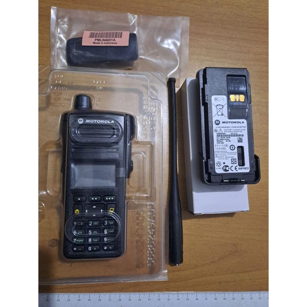 Jual HT MOTOROLA APX1000 BARU MOTOROLA APX 1000 TRUNKING APX-1000 ...