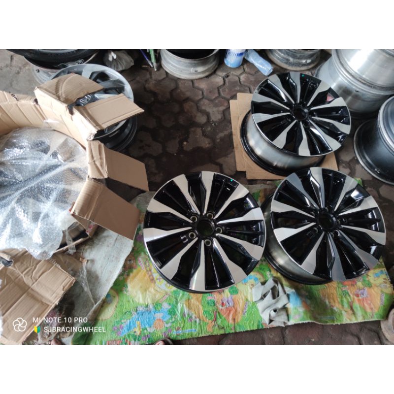 Jual VELG R17 OEM new brv 2022 | Shopee Indonesia