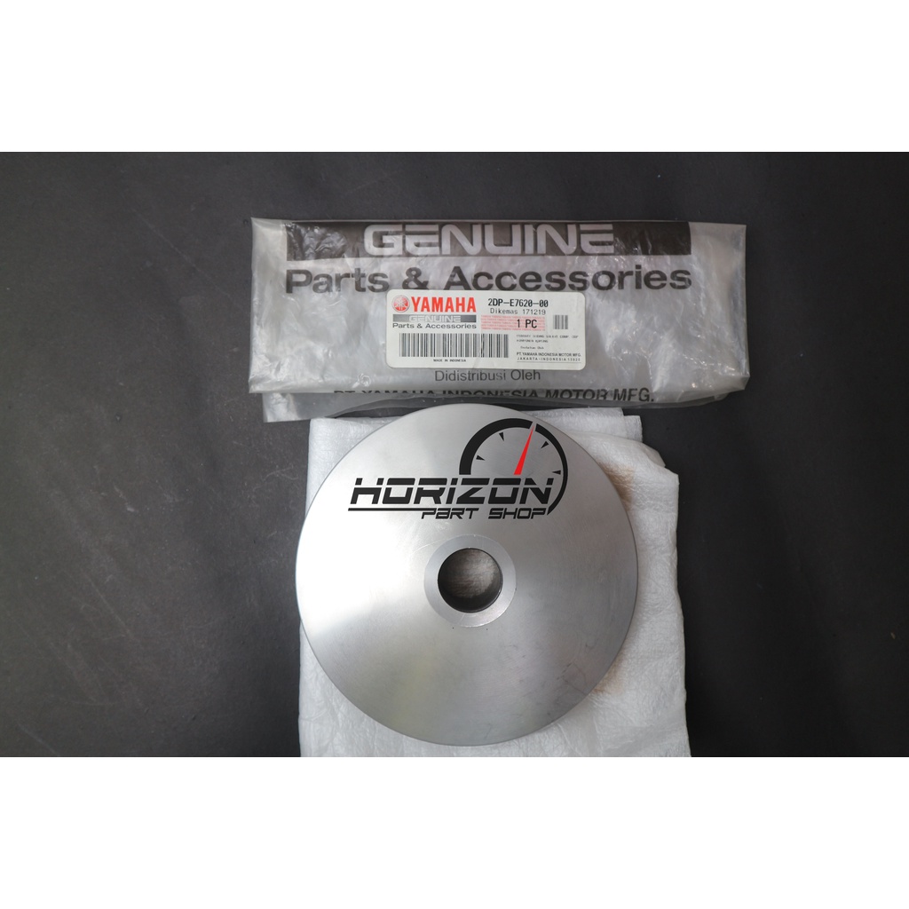 Jual Rumah Roller Primary Sliding Sheave Original Yamaha NMAX NMAX 2DP-E7620-00 | Shopee Indonesia