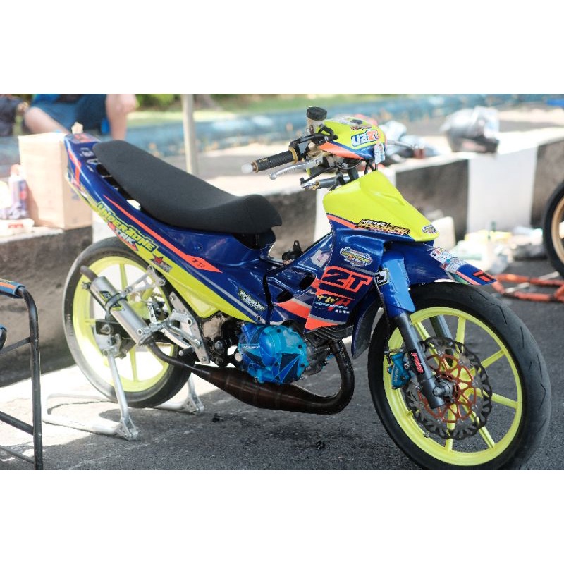 Jual Body balap Roadrace yamaha 125Z fiberglass | Shopee Indonesia