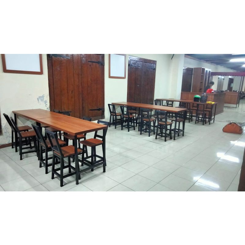 Jual Meja Kursi Senderan / Meja Set Cafe / Meja Besi / Kursi Besi ...