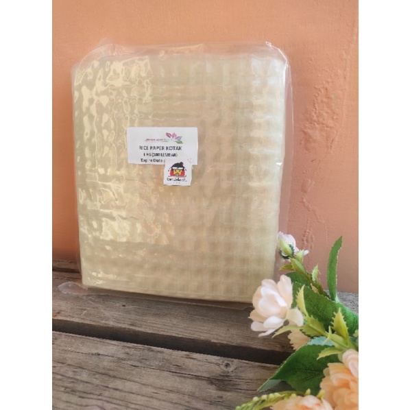 Jual Tomodachi Rice Paper Kotak/Viatnemesse Spring Roll Kotak by Java ...