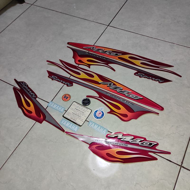 Jual stiker stripping striping decal graphic Yamaha mio sporty 2006 ...