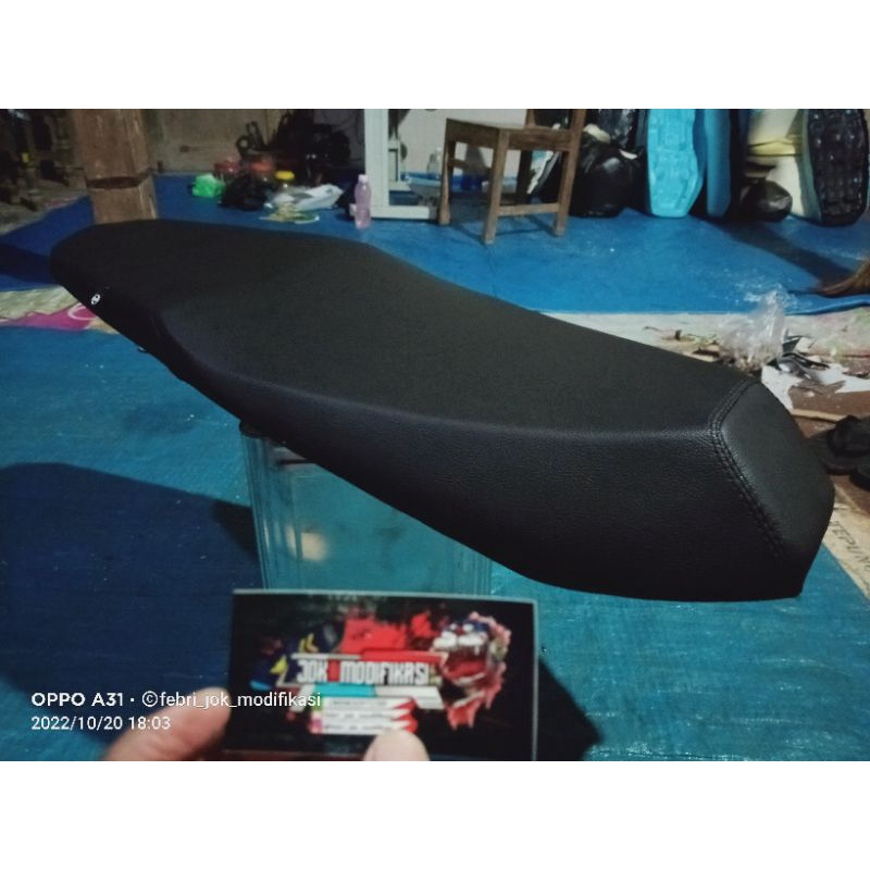 Jual Jok PCX 150 / 160 modifikasi slim anti jinjit kulit full mbtech ...