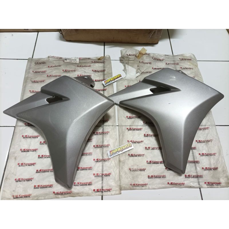 Jual Cover tutup tangki sirip tangki firing sayap tutup radiator ...