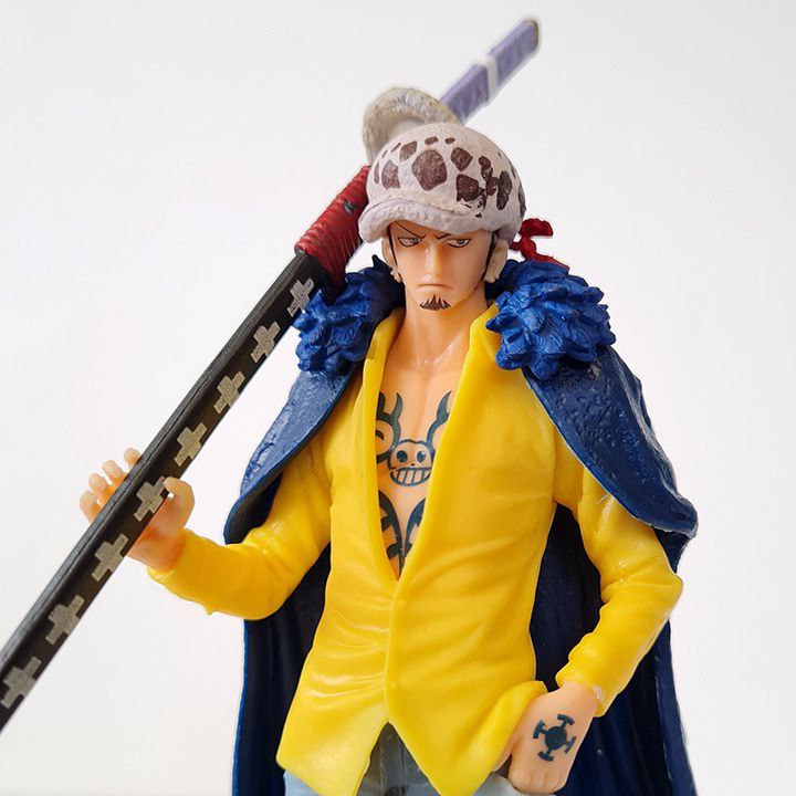 Jual Figure Trafalgar law one piece, action figure law wano, Action ...
