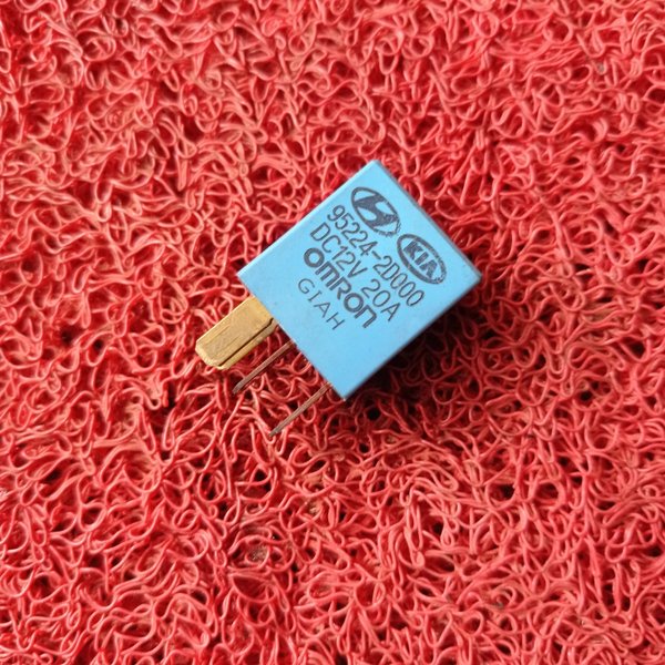 Jual Relay Biru Omron 95224-2D000 Dc12V 20A Original Hyundai Kia ...