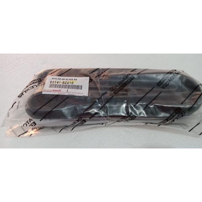 Jual Karet Channel Run Kaca Karet List Kaca Pintu Avanza Xenia 68141 ...
