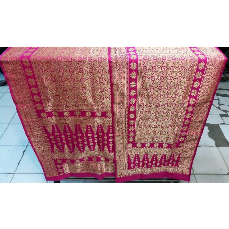Jual SONGKET LEPUS PINK FANTA TENUN BENANG 1 SUTRA GEBENG | Shopee Indonesia