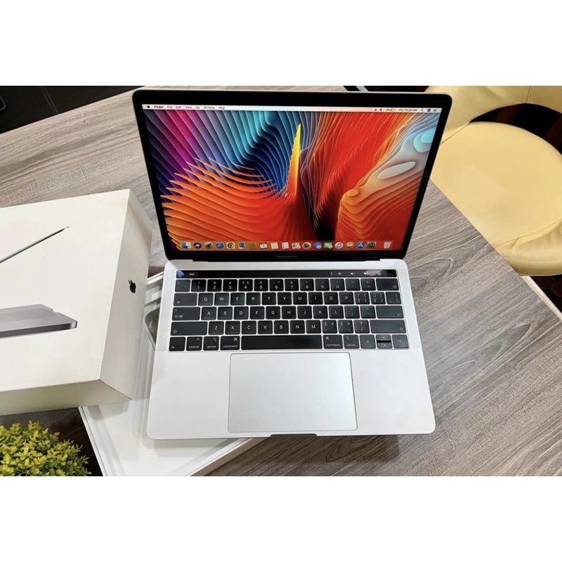Jual Macbook Pro 2020 Chip M1 13" | Shopee Indonesia