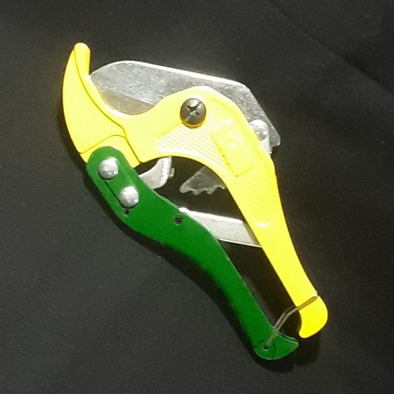 Jual Alat Pemotong Pipa Paralon PVC CUTTER Tang Pisau 3mm-42mm Gunting ...