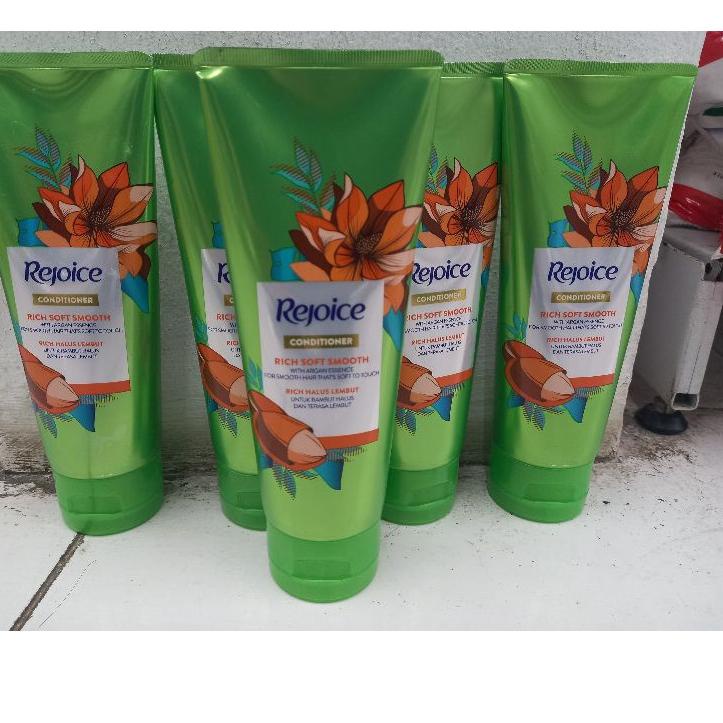 Jual Fresh--Rejoice conditioner rich soft smooth 150ml atau anti dandruff 150ml | Shopee Indonesia
