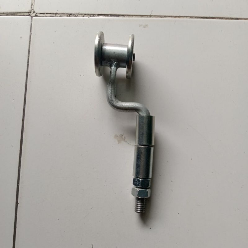 Jual roda atas bengkok roda gantung pintu lipat sleding rel handerson ...