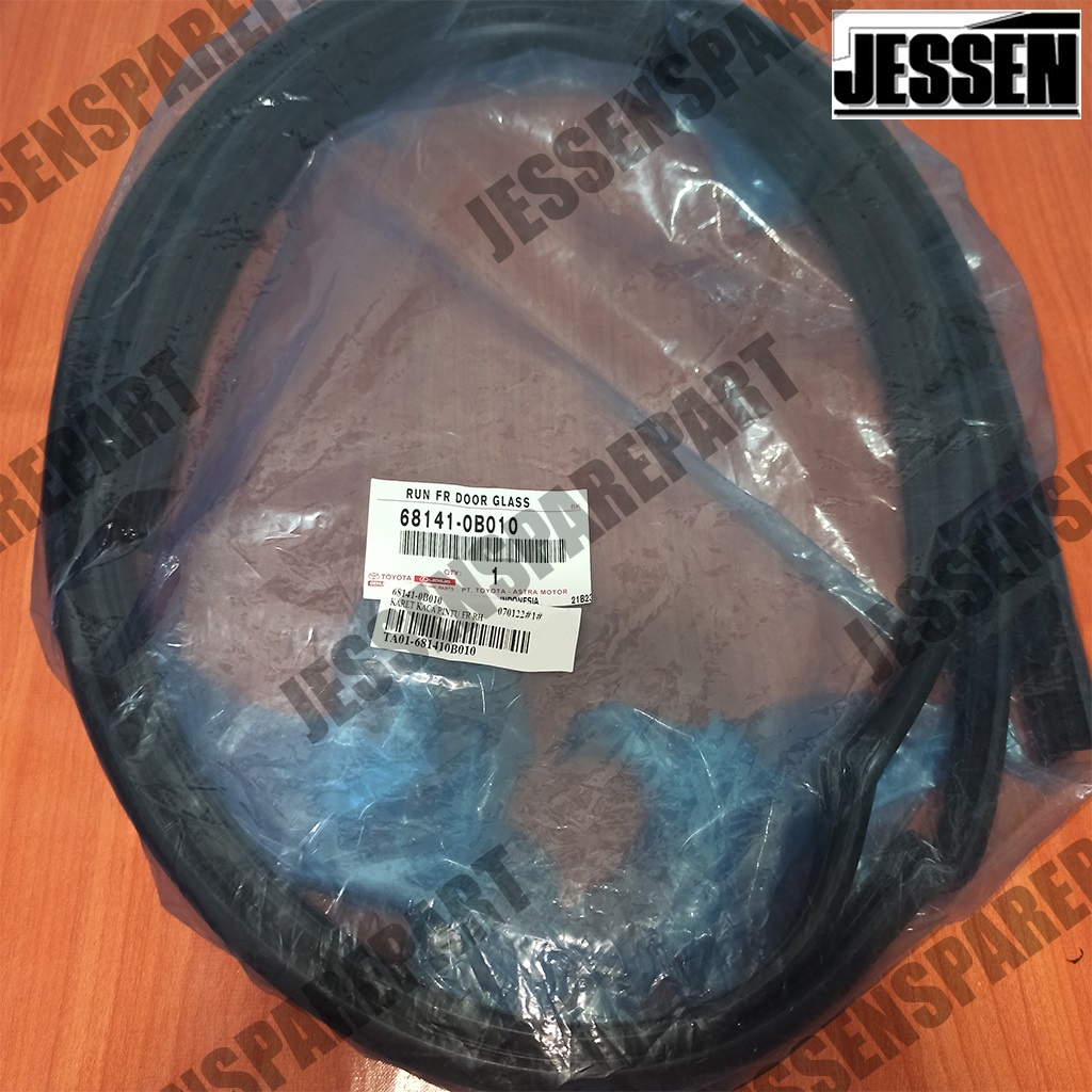 Jual Karet Channel (Kaca) Pintu Depan Kijang Kapsul 7K 68141-0B010 ...