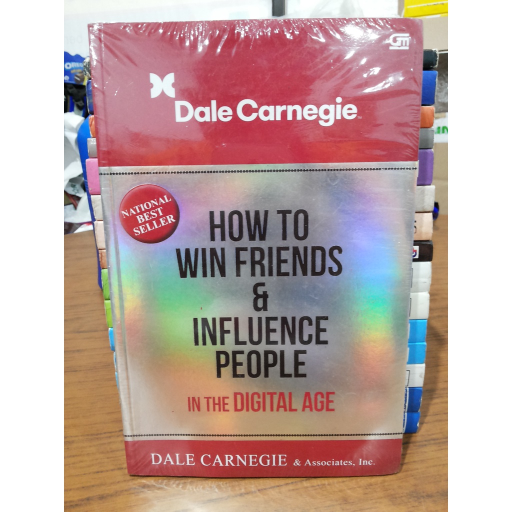 Jual Buku How To Win Friends & Influence People In The Digital Age --- Dale Carnegie | Shopee ...