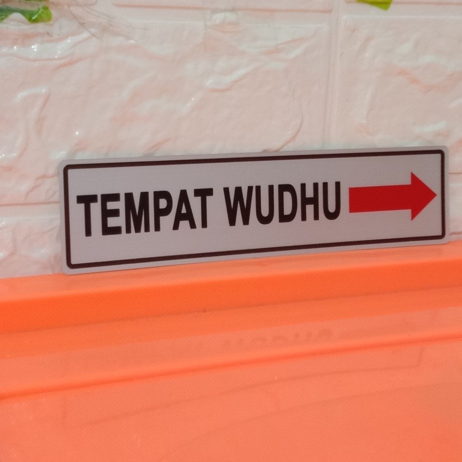 Jual SIGN LABEL RAMBU TEMPAT WUDHU ARAH KANAN/KIRI UKURAN 4X18CM ...