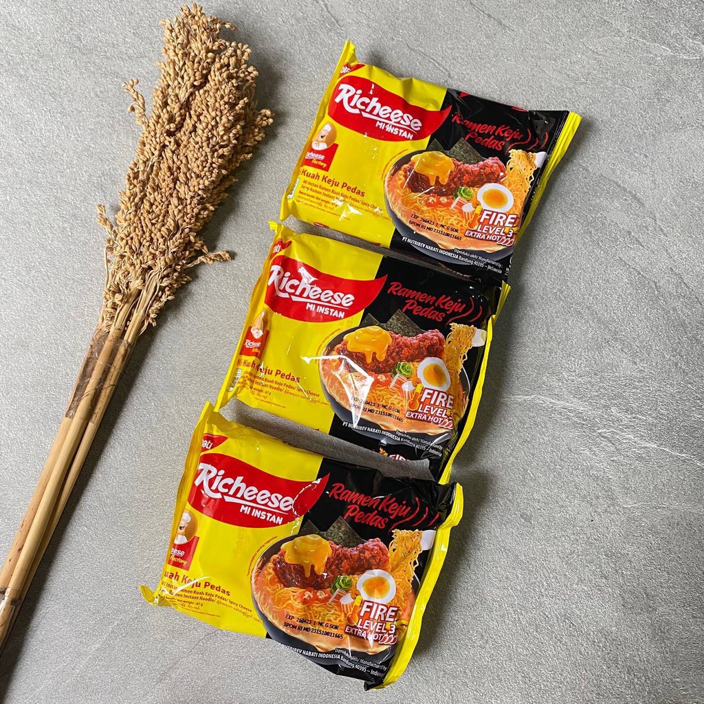 Jual Richeese Nabati Mie Goreng dan Ramen Keju | Shopee Indonesia