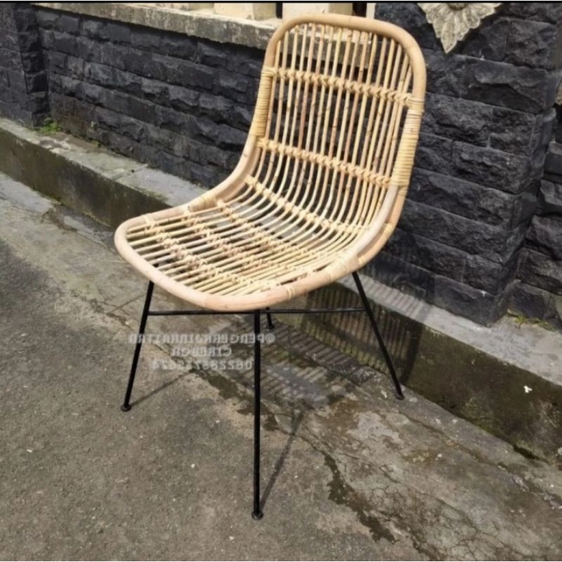 Jual Kursi Rotan Kaki Besi Minimalis | Shopee Indonesia