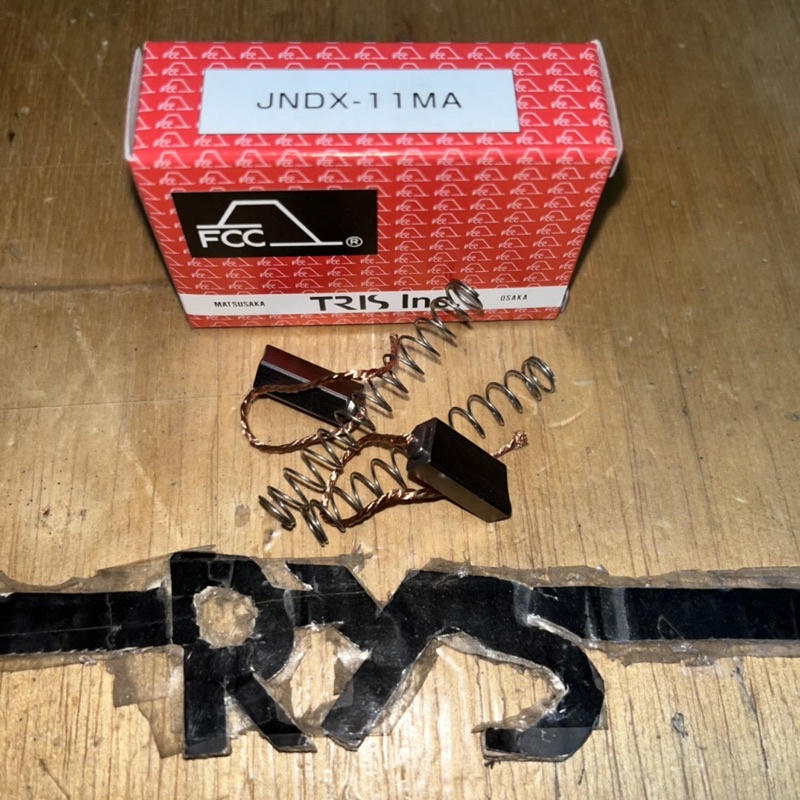 Jual FCC JNDX-11MA CARBON BRUSH ALTERNATOR CAS KIJANG SUPER 5K ARANG ...