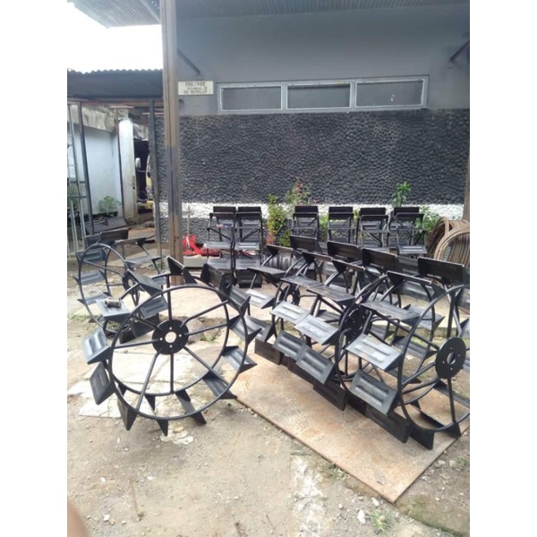 Jual Satu Buah Roda Traktor Tapak Lebar 14x27cm | Shopee Indonesia