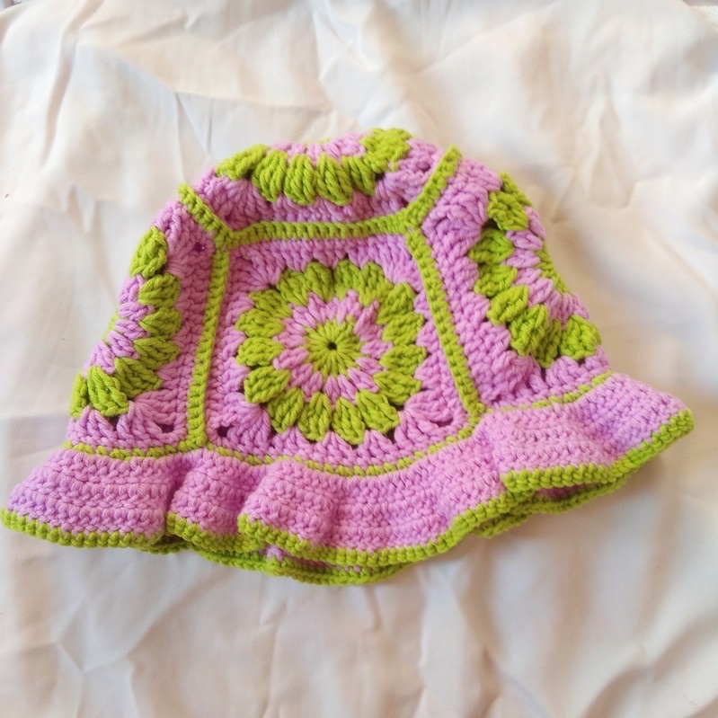 Jual Crochet Bucket Hat (Inspired by Joy Red Velvet) | Topi Rajut Joy ...