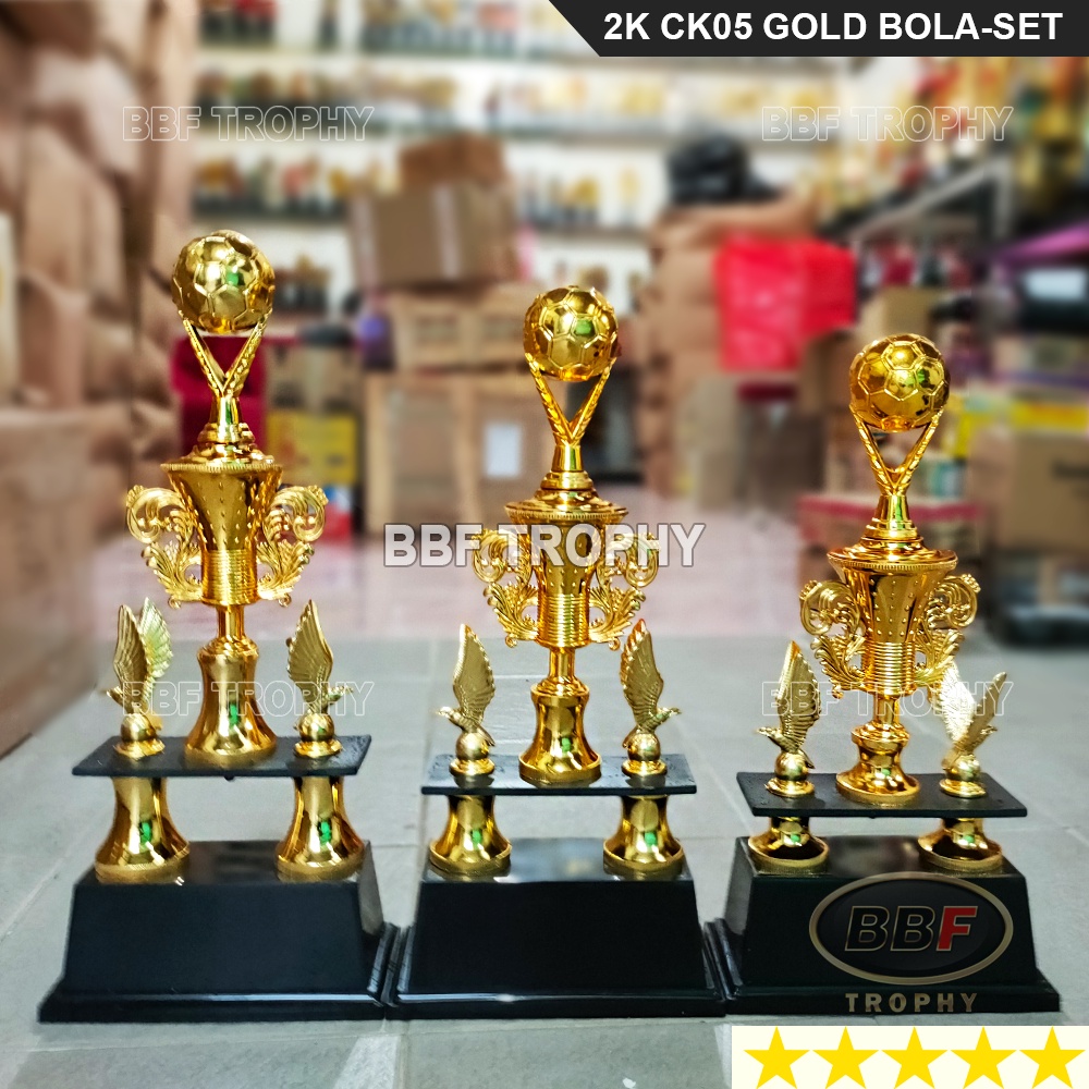Jual Piala 2 kaki 2K CK05 GOLD BOLA SET 1-2-3 | Shopee Indonesia