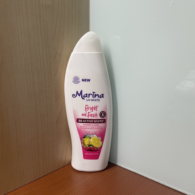 Jual Marina UV White Bright & Fresh Mulberry&Lemon Hand & Body Lotion 460ml | Shopee Indonesia