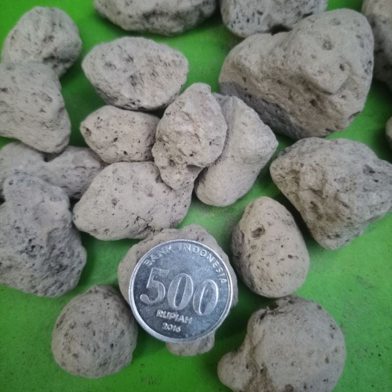 Jual pumice batu apung/ gombong kemasan kiloan media filter | Shopee ...