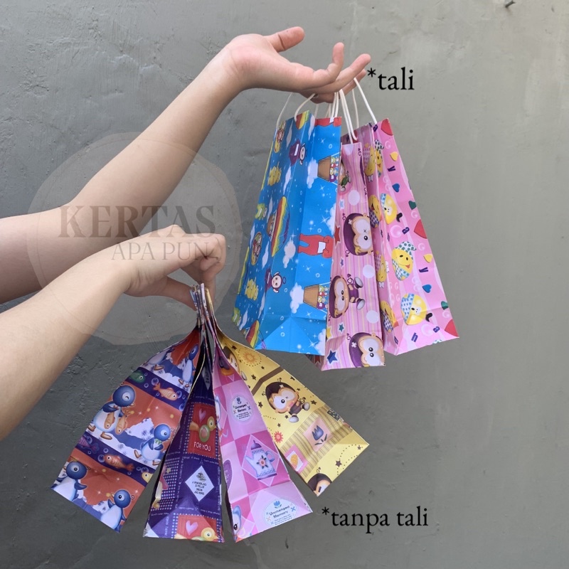 Jual Paper Bag Kertas Kado Mini Ukuran 22x14 cm / Tas Kantong Kertas ...