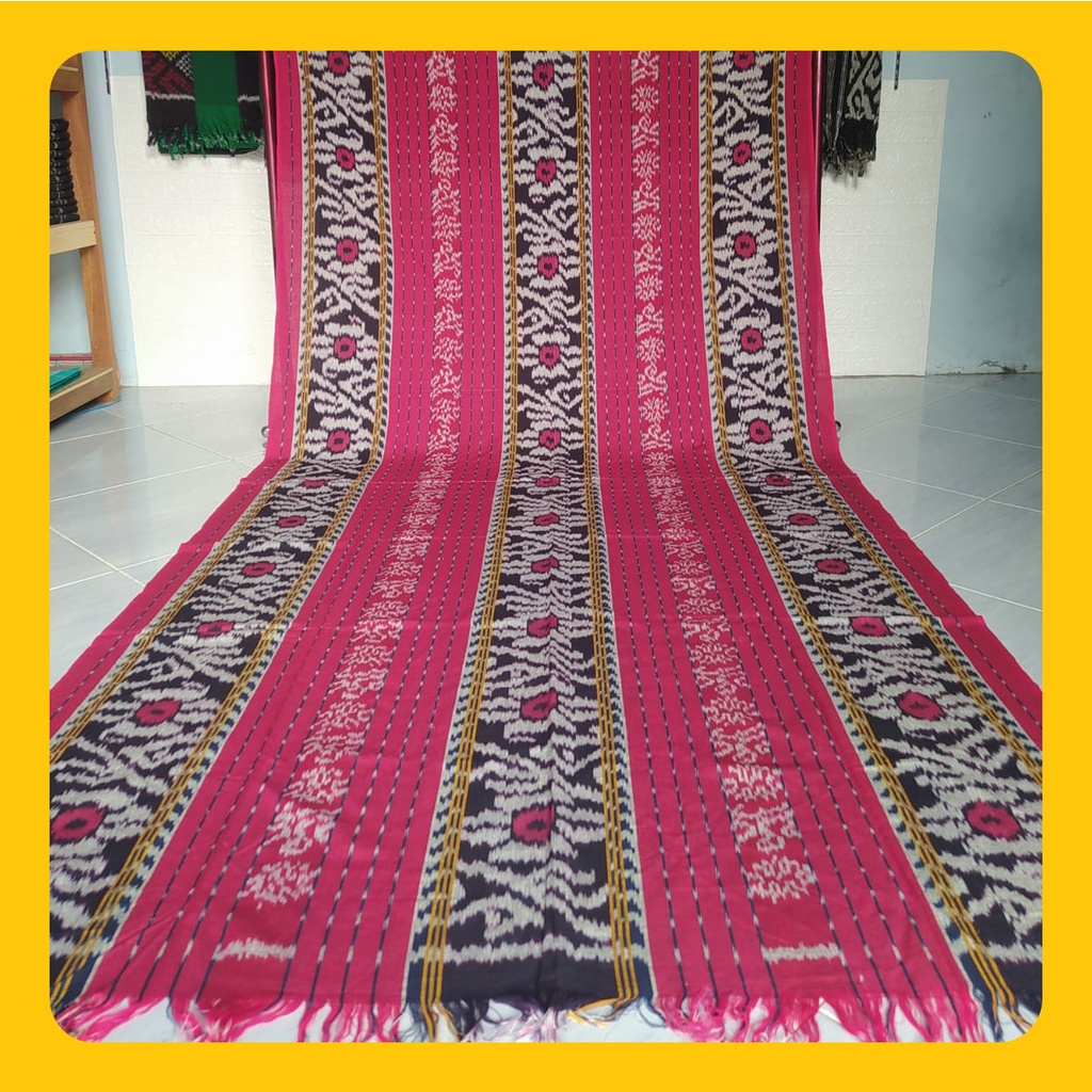 Jual Kain Batik Tenun Ikat Blanket Halusan Warna Merah Pink Putih Kain ...