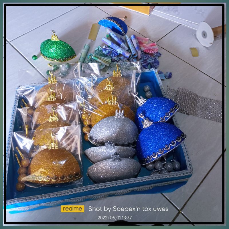 Jual Lay Out Bahan Mahar Pernikahan Pengantin Masjid Terbang Satu Set ...