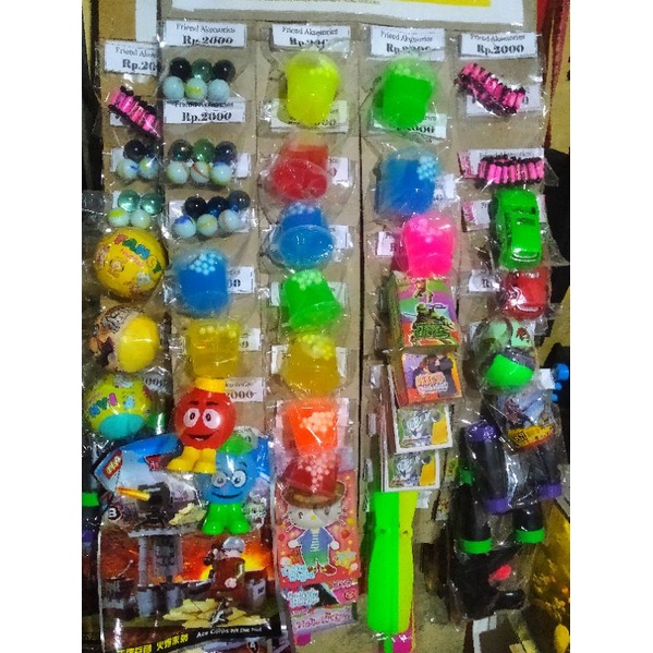 Jual Mainan Serba 2000, Mainan renceng serba dua ribu bisa dijual ...